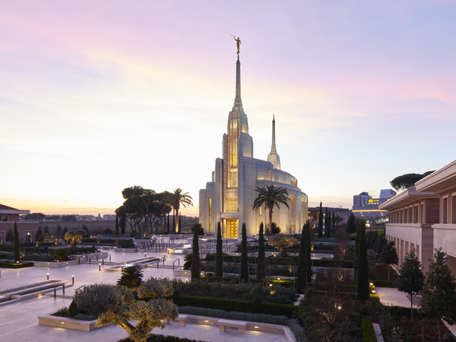El Templo de Roma abre sus puertas al público